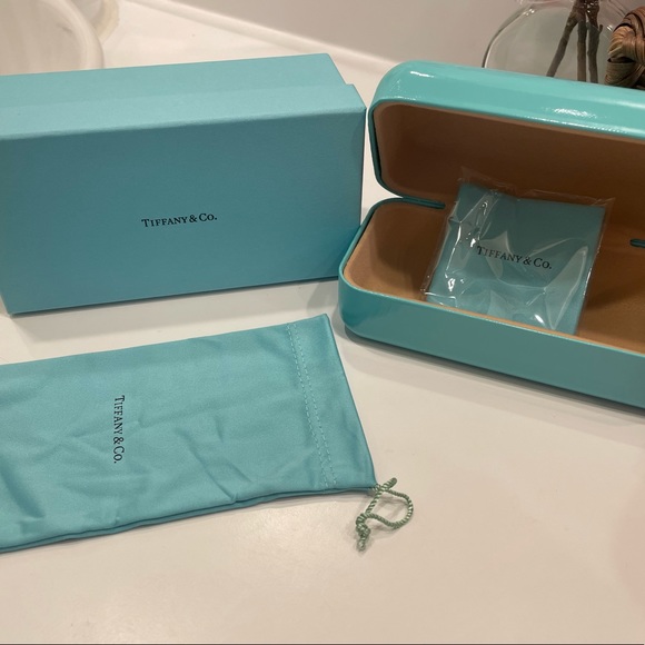 Tiffany & Co. | Accessories | Brand New Tiffany Sunglass Case | Poshmark